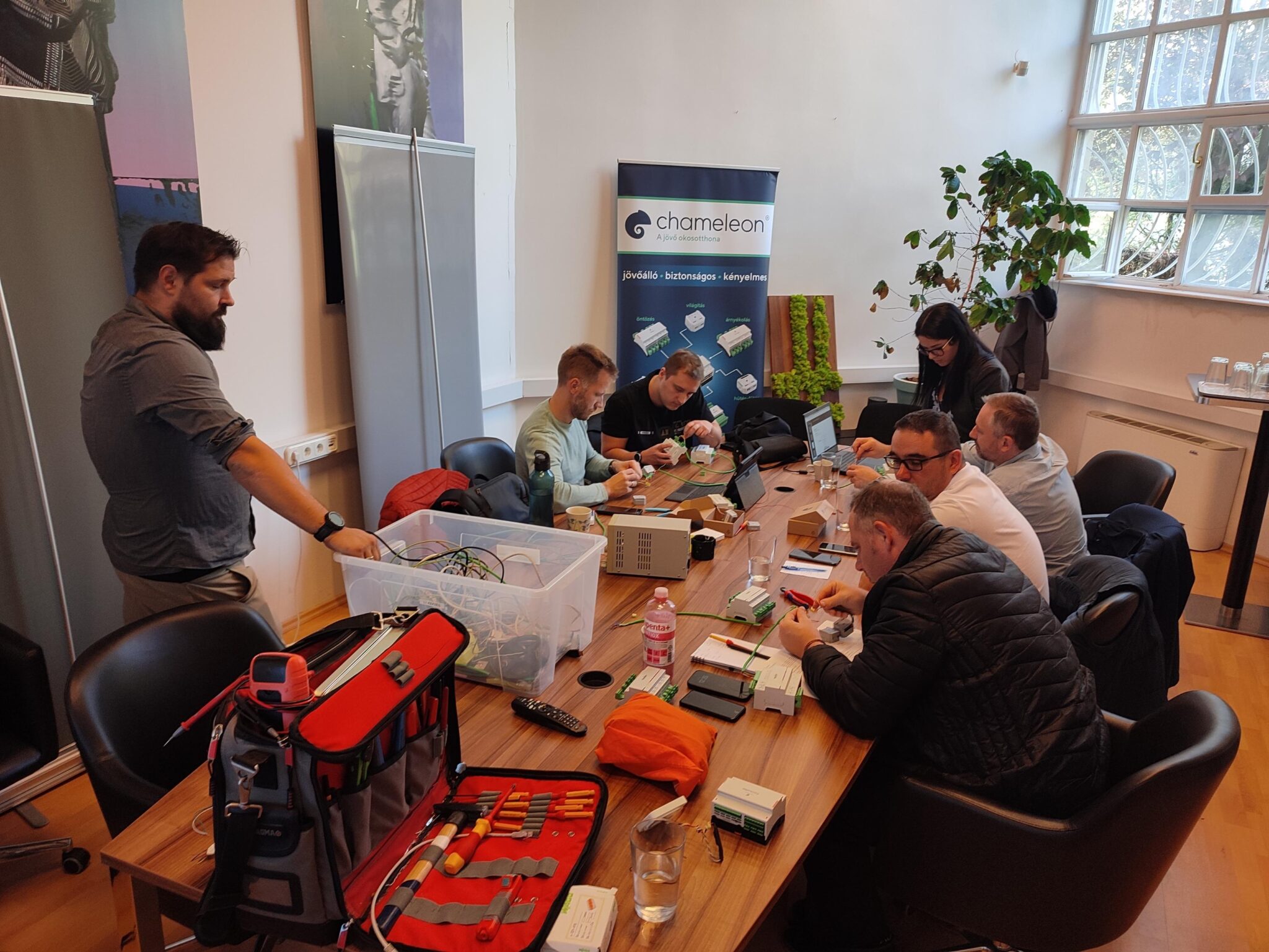 domotikaszak.hu - Az ÓE BGK Domotika szakmérnök és Domotika ...